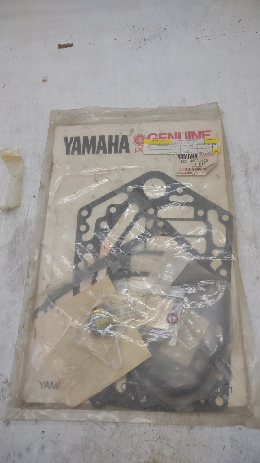 Yamaha Outboard 6E5-W0001-20 Lower Unit Gasket/Seal Kit 115HP 84-85 ...