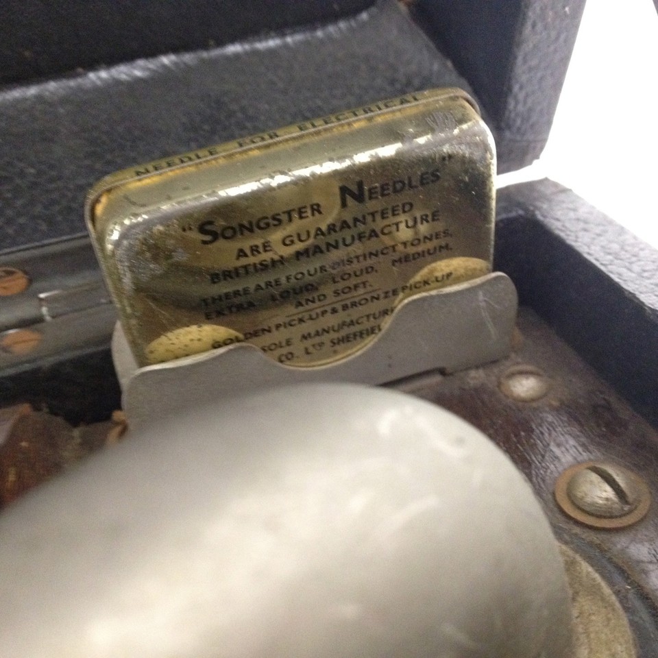 Vintage His Master's Voice Gramophone Kidditunes Records Bundle Spares ...