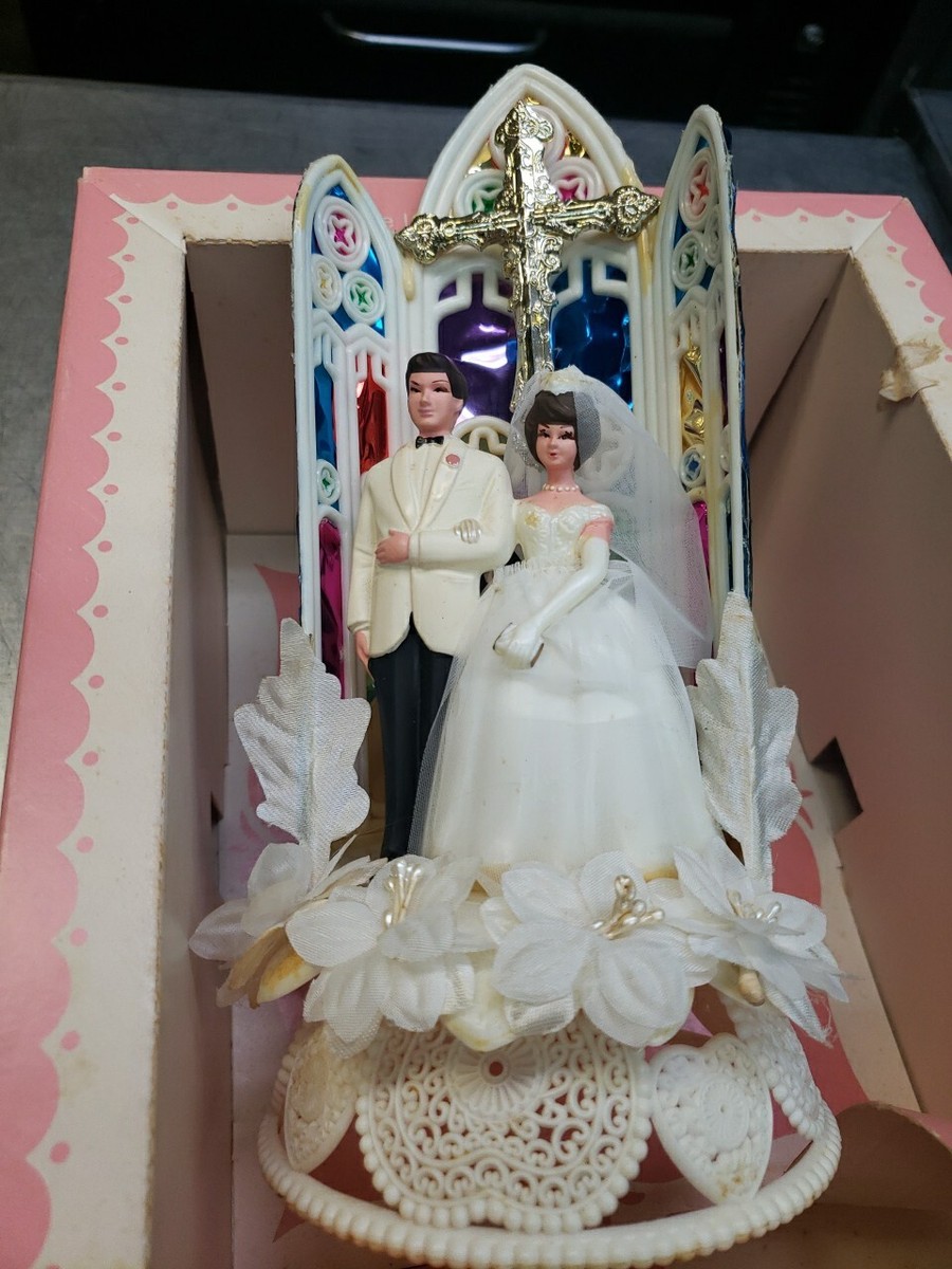 Traditional Wedding Cake Toppers Bride And Groom Bride Groom Unique