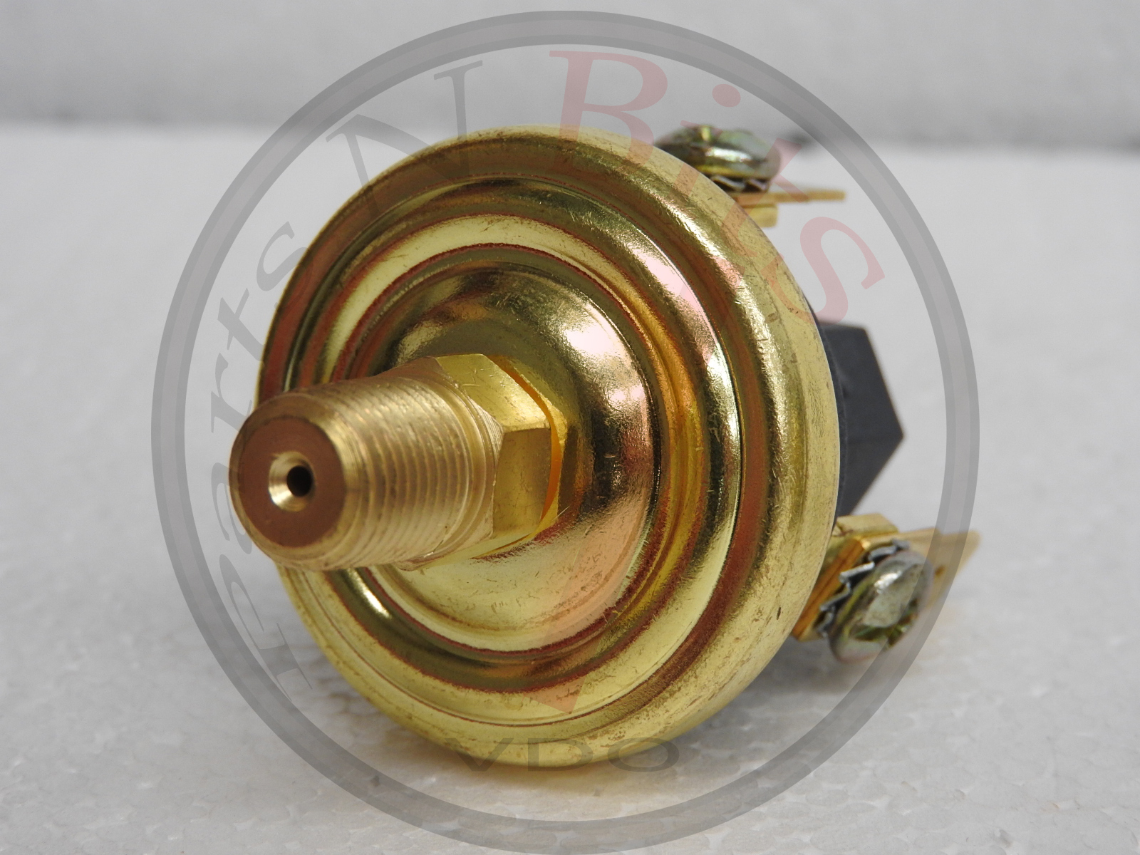 VDO Pressure Switch: 3 Terminal 51-90 psi NC/NO 430.160 Preset at 60 ...