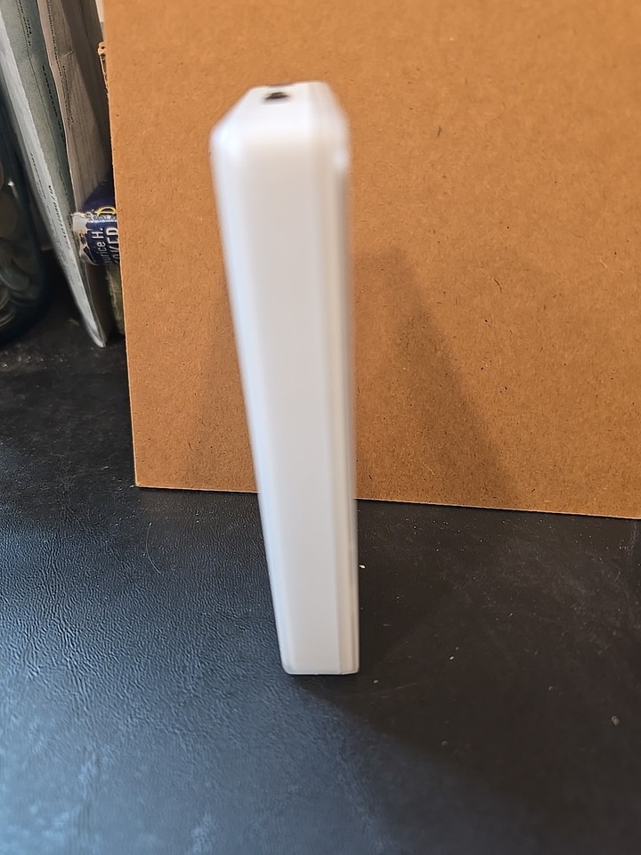 Microsoft Zune 30 White (30 GB) Digital Media Player - Model 1090 ...