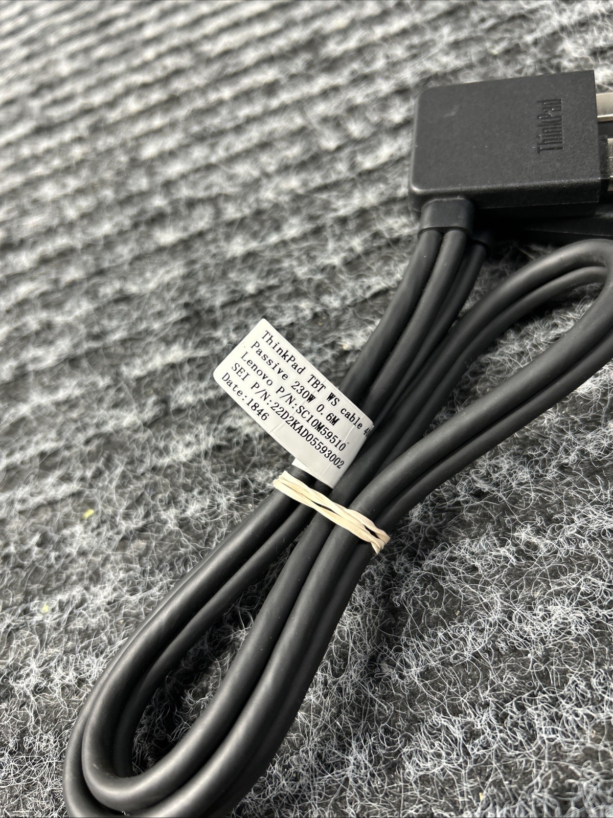 Lenovo ThinkPad Thunderbolt 4 Workstation Dock Split Cable 195892067641 ...