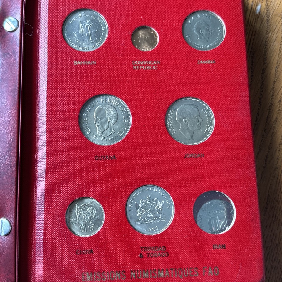 FAO Coin Album Emissions Numismatiques Monedas Inspiradas Por La Fao 27 ...