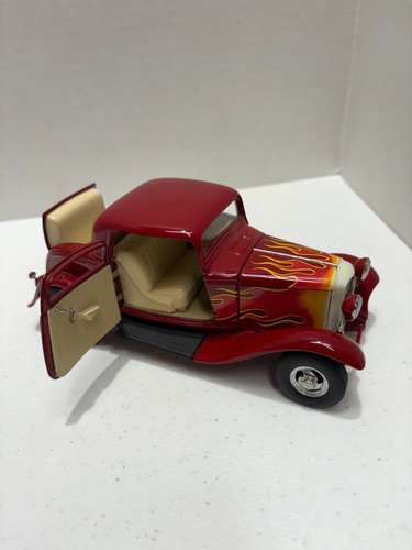Franklin Mint 1932 Ford Deuce Coup Hot Rod with Box and Papers | eBay