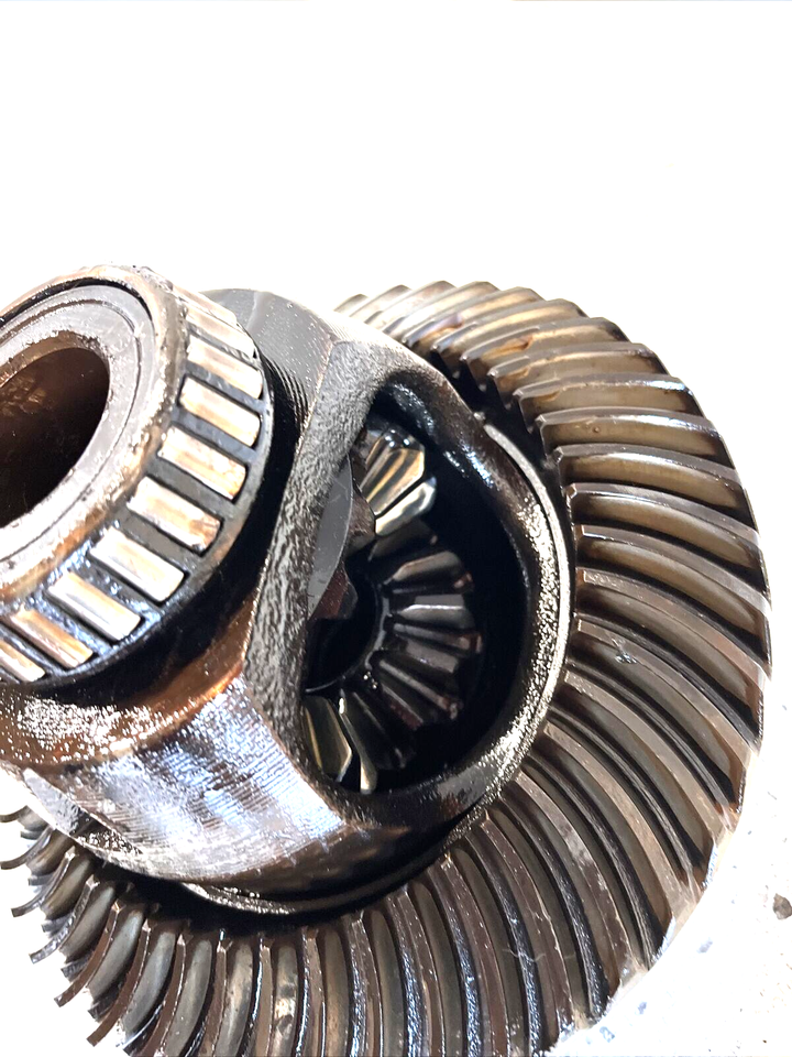 For Mercedes VW W906 Sprinter Differential Axle Rear Single Wheel Ratio ...