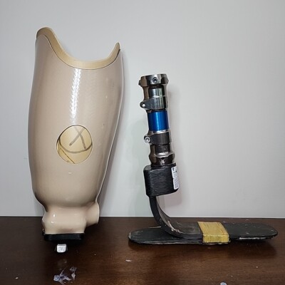 Flex-Foot Prosthetic Foot, Trulife Carbon Limb, Ossur Titanium Leg ...