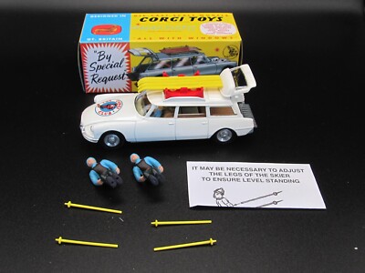 Corgi No 475 Citroen Safari Car, Corgi Ski Club,Complete with ...