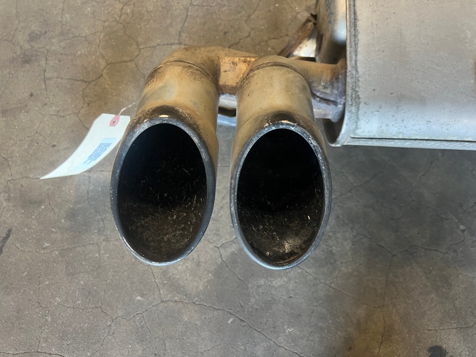 17-21 JEEP COMPASS REAR EXHAUST MUFFLER REAR EXHAUST MUFFLER W/PIPES ...