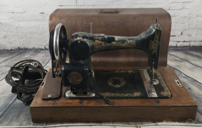 Sewing (Pre-1930) - Domestic Sewing Machine