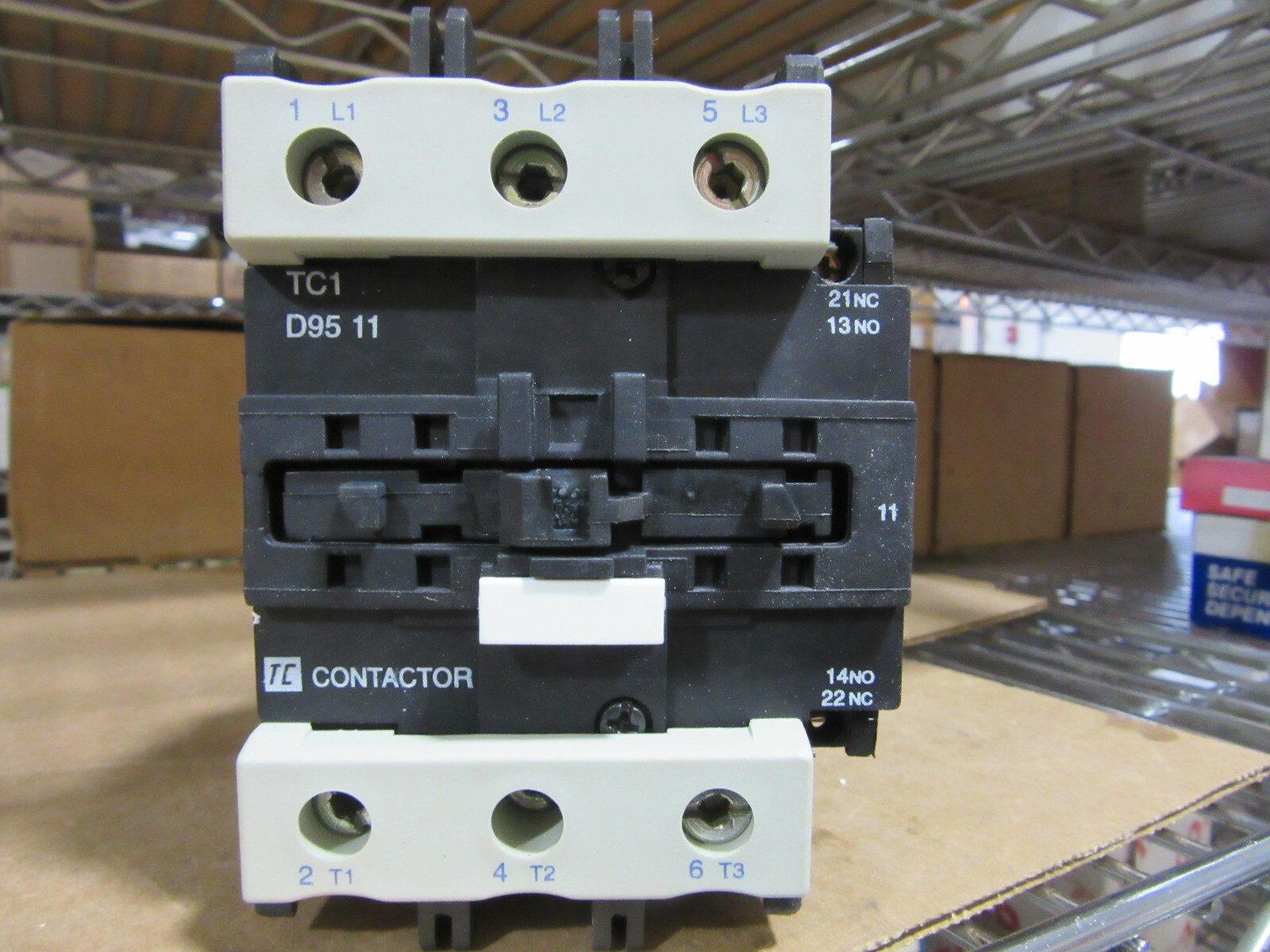 Shamrock TC1-D9511-G7 Contactor 3P 95A 120VAC Aux. Built-in 1 NO / 1 NC ...