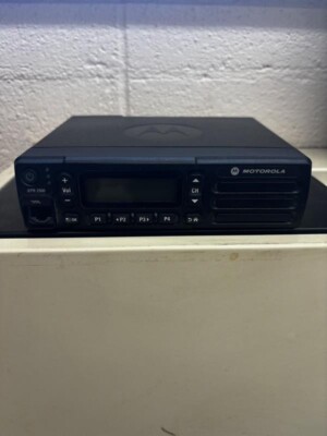 Motorola XPR2500 Mobile Radio MOTOTRBO UHF 403-470 MHz 25w 128ch ...