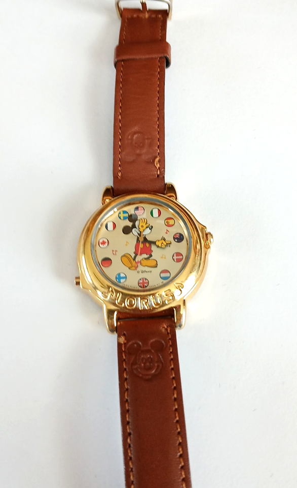 Vintage Mickey Mouse Lorus Quartz Musical Flags Watch V421-0020 Needs ...
