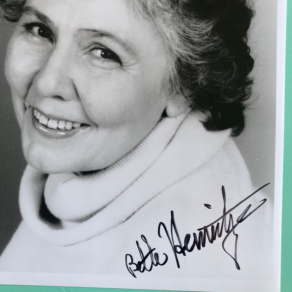 Bette Henritze Signed Photo 8”X10” Broadway Waiting in the Wings / The ...