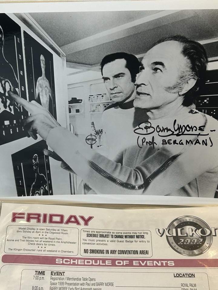 Space 1999 TV Show Signed Photo Barry Morse Prof Bergman 2002 Vulkon ...