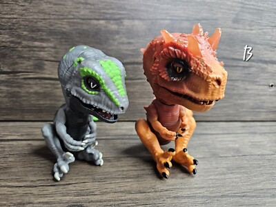 Wowwee Untamed Fingerlings Interactive Dinosaur Set | eBay