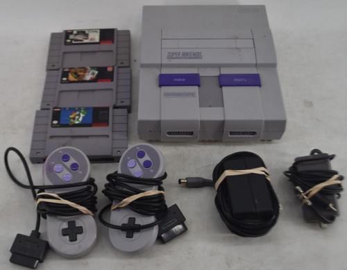 Super Nintendo Entertainment System SNES 2 controllers 3 games Tested ...