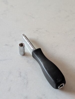 Quinn 1/4 Inch Hex Magnetic Driver Handle with Bit Driver Socket | eBay