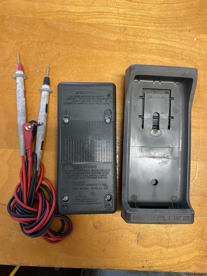 FLUKE 73 multimeter/rubber case/ probes/warranty | eBay