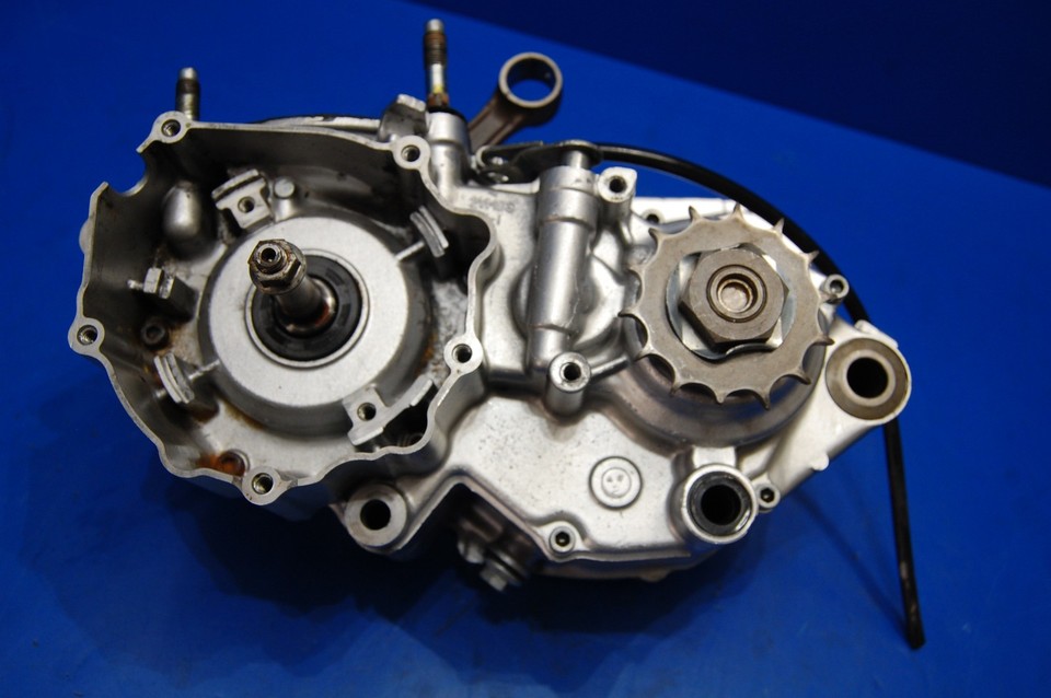 1994 91-97 WR250 ENGINE CRANKCASE BOTTOM END GEAR BOX CARTER 2VM-15111 ...