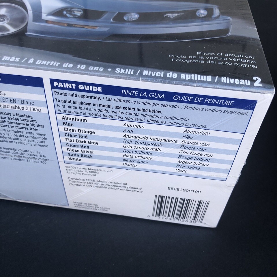 Revell Muscle 2839 1/25 Scale '06 Ford Mustang GT Plastic Model Kit ...