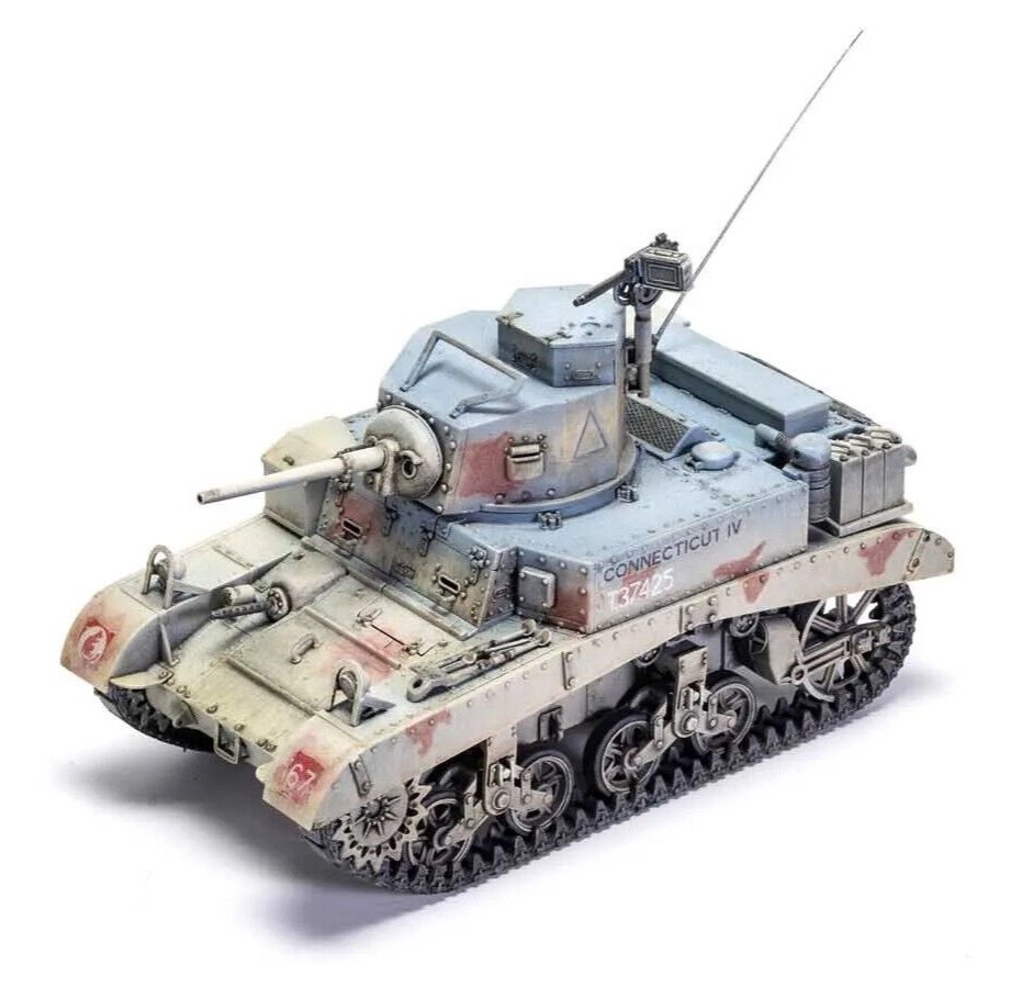 Airfix British M3 Stuart "Honey" 1:35 Scale Plastic Model Tank Kit ...