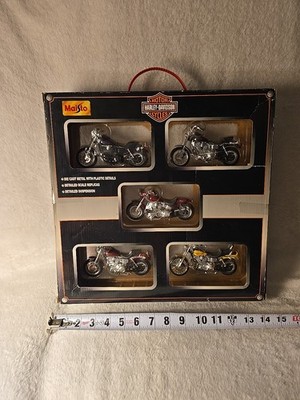 2001 Maisto Harley Davidson Diecast Motorcycles 1:18 Set Of 5 Replicas ...