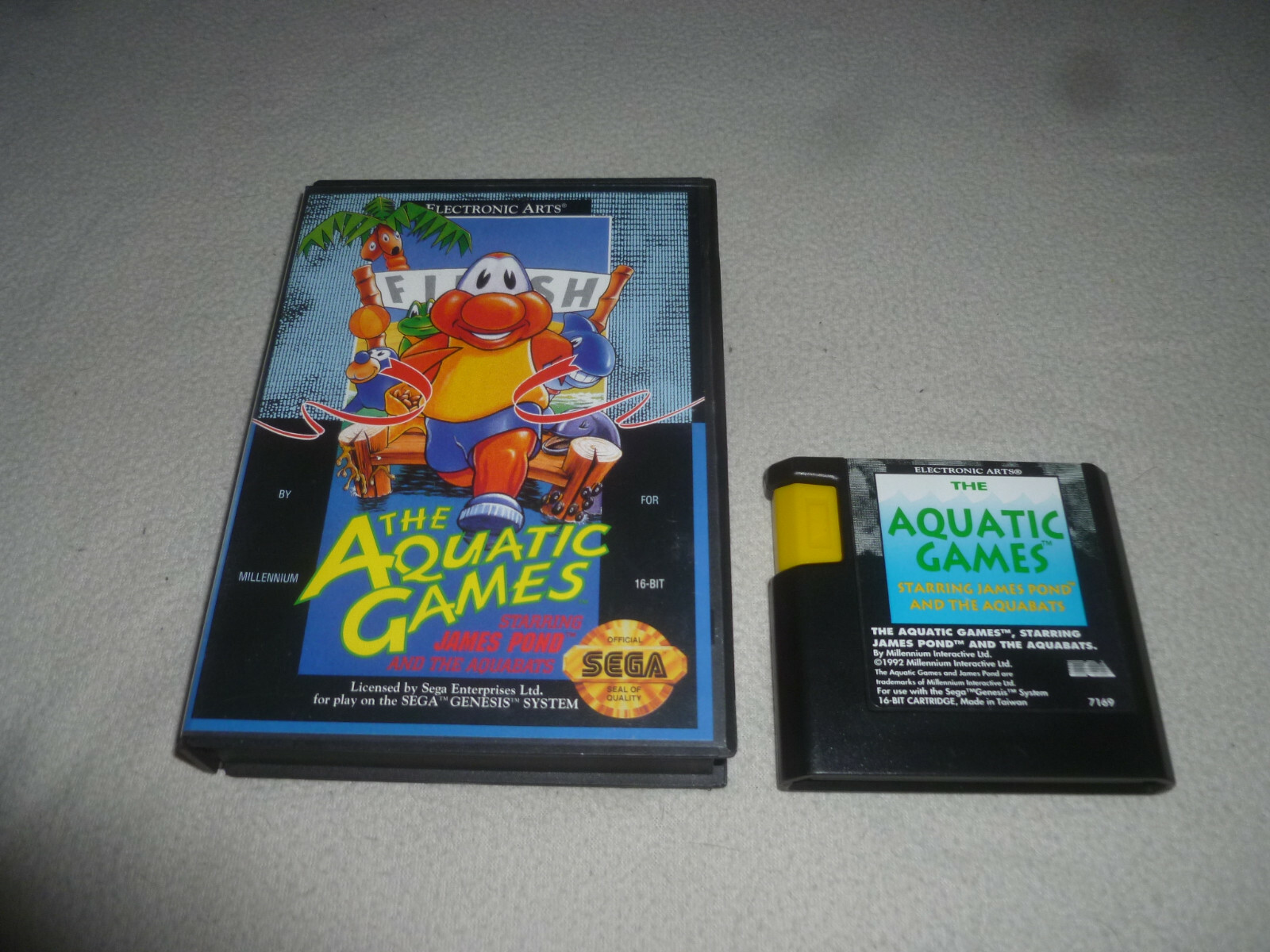 SEGA GENESIS VIDEO GAME THE AQUATIC GAMES W CASE JAMES POND AND THE ...