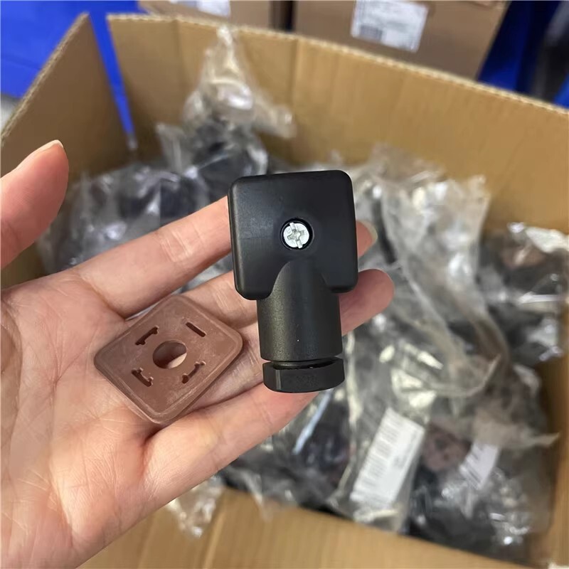 1pcs Burkert Solenoid Valve Plug 2518/2507 Burkert Terminal 314802 Fast ...