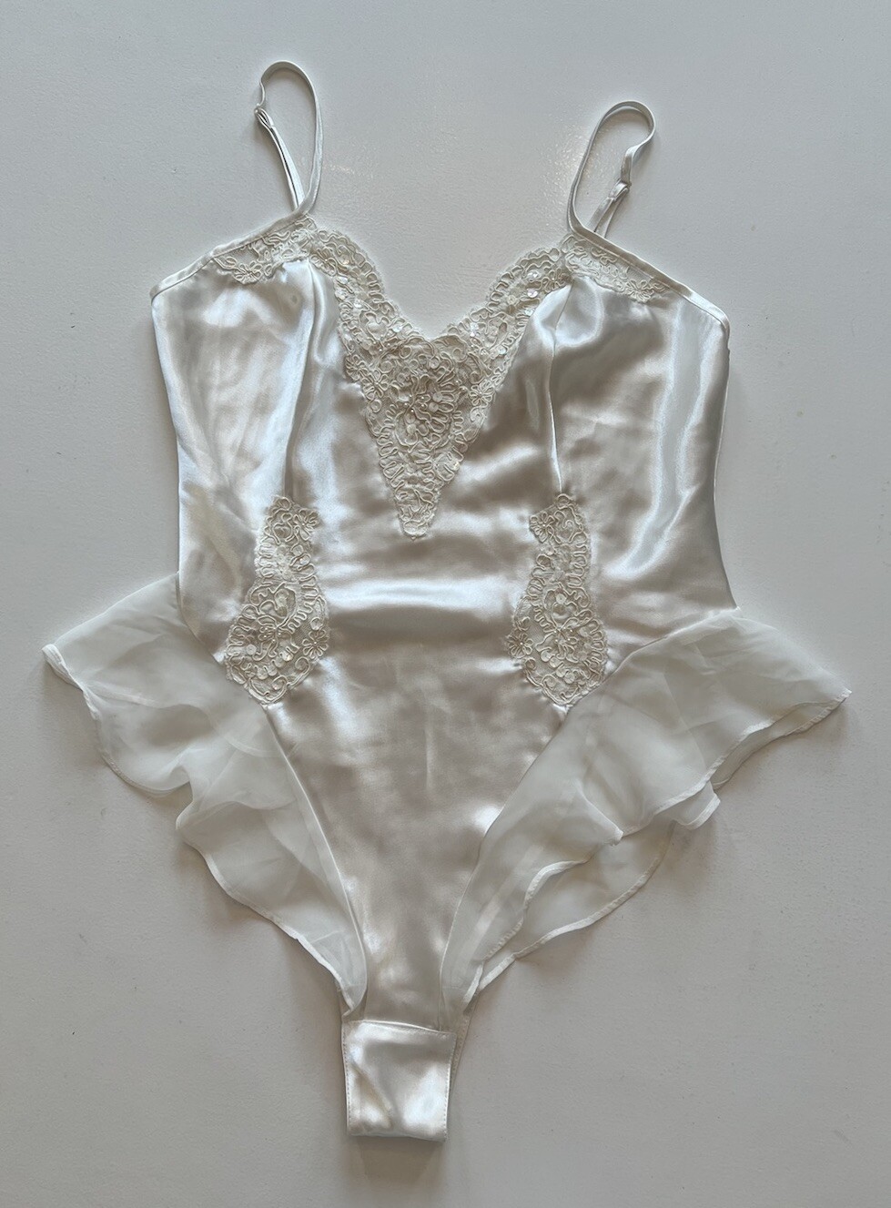 Victoria’s Secret 90s High Cut Leg Teddy White Size M - Gem