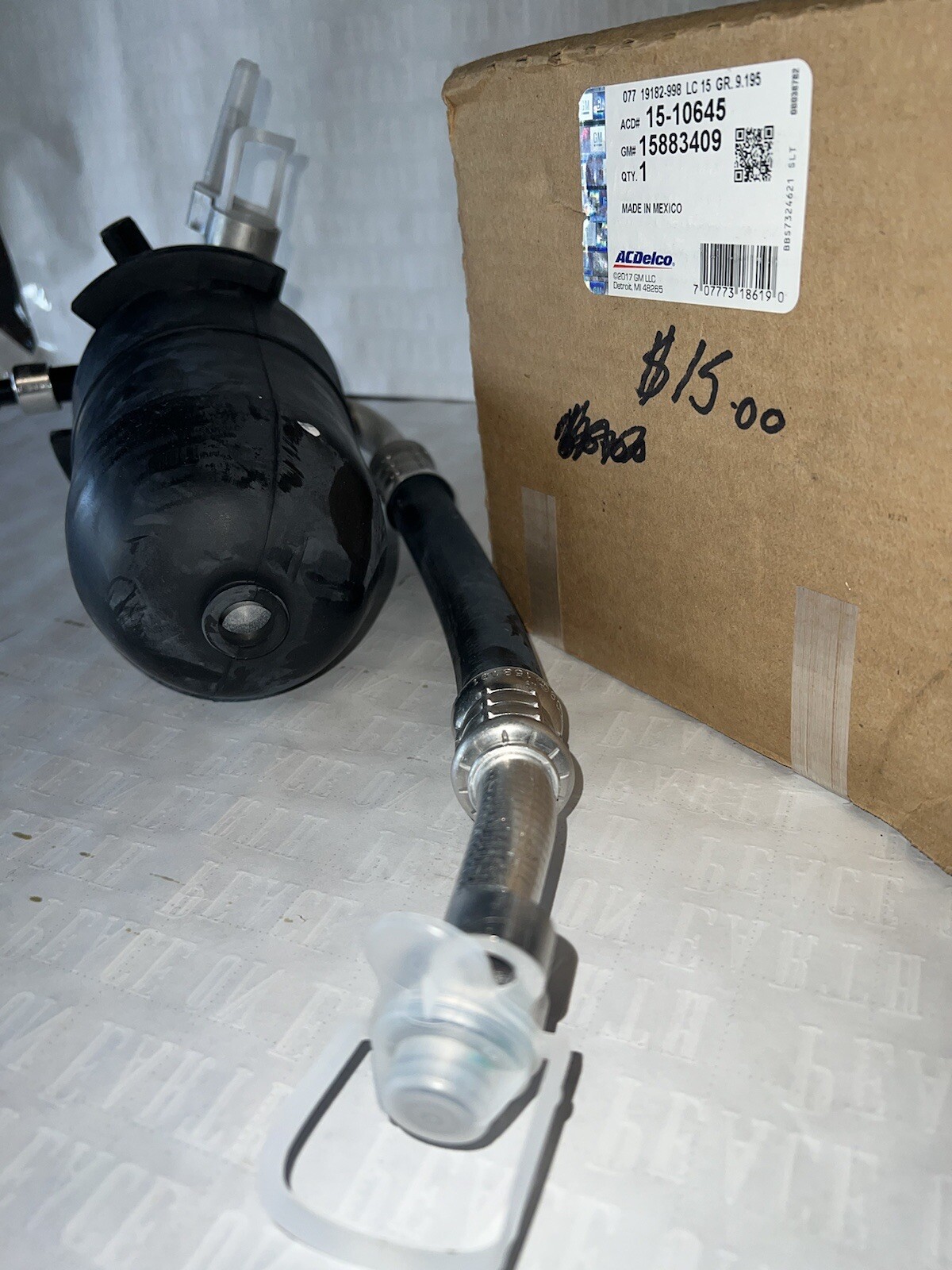 Genuine GM Valve Cover 25203036 for sale online | eBay