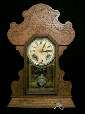 GINGERBREAD CLOCK AMERICAN VINTAGE WITH KEY AND PENDULUM EARLY 20TH ...