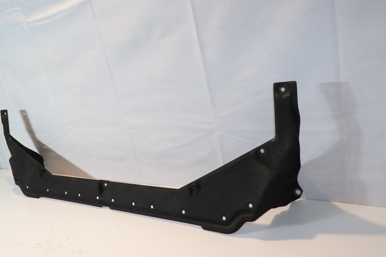 KIA EV6 GT LINE MIDDLE UNDERTRY UNDERBODY COVER 84237-CV000 | eBay