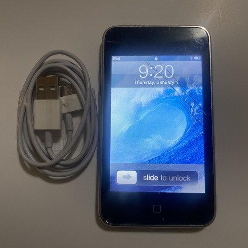 Apple iPod Touch 2nd Gen A1288 8GB MC086LL iOS 4.2.1 Works ~ 136 Songs ...