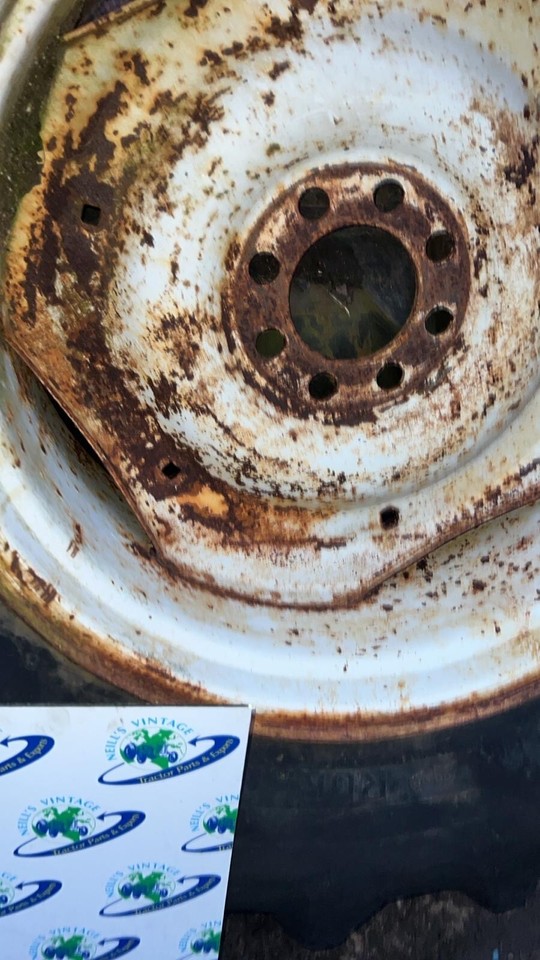 Pair 16.9 30 Tyres & Rims 8 Stud County 1164 Ford 4000 5000 Tractor ...