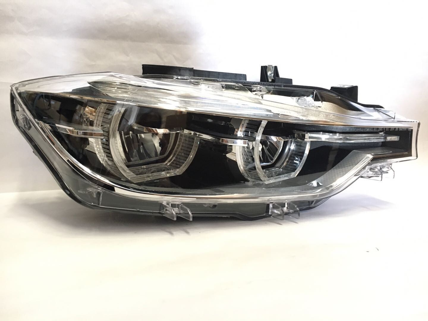Headlight LED W/O AFS RH Psge Side Fit 2016-2019 BMW Series 3 Series ...