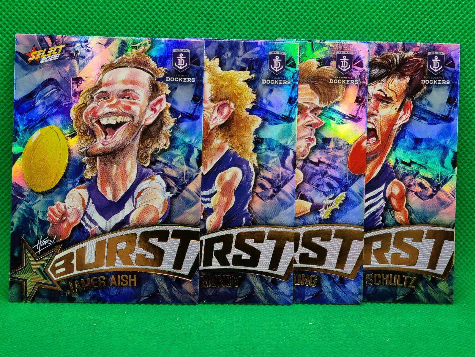 2022 AFL FOOTY STARS FREMANTLE DOCKERS STARBURST ICE TEAM SET OF 4 ...