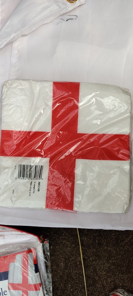 England Flag Printed Paper Napkins (Pack of 20) | eBay UK