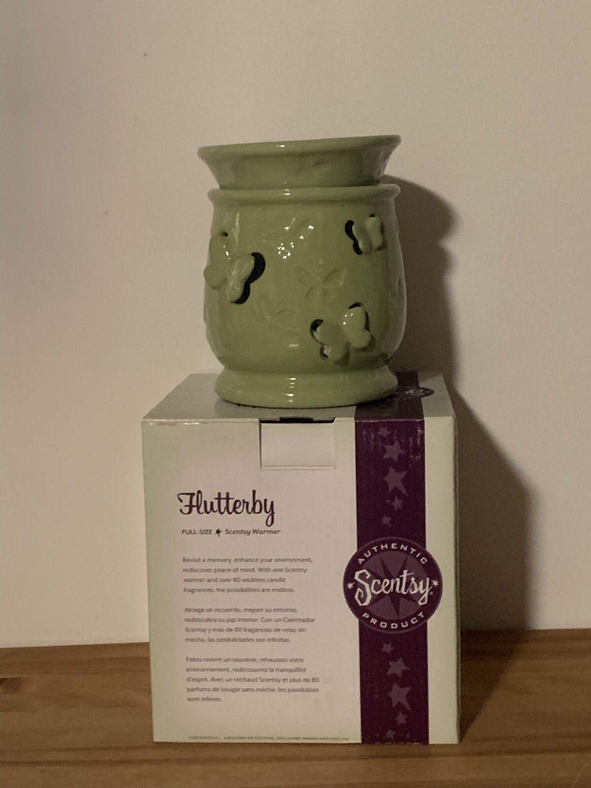 Flutterby Green Scentsy Full Size Warmer - Retired - Butterflies - (+1 ...