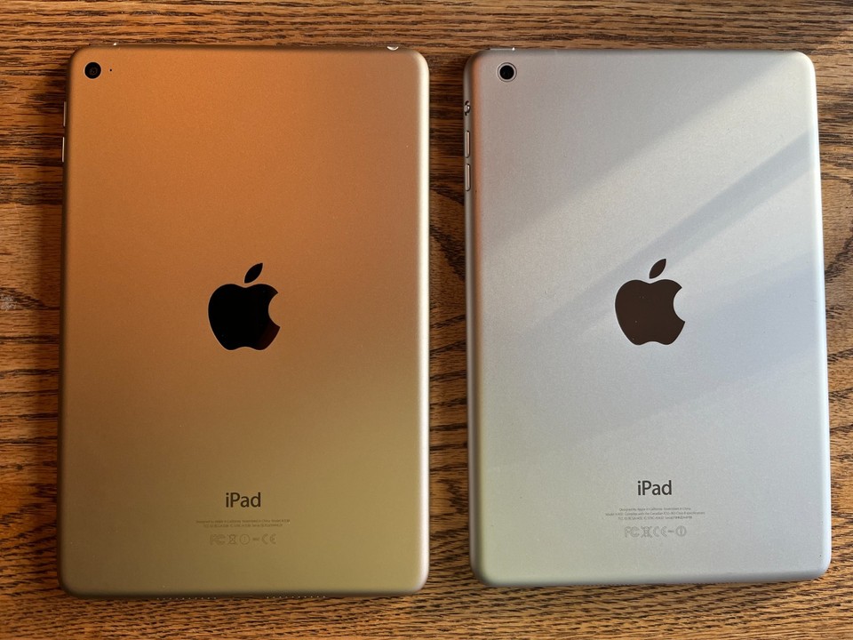 Pair APPLE iPAD MINI Model A1538 Silver & A1432 Rose Gold Power On No ...