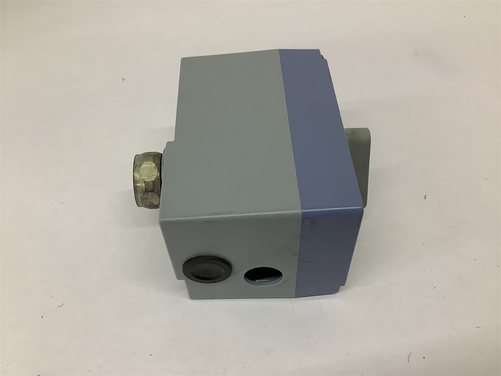 Siemens Acvatix SQS35 23V 50/60 Hz Electronic Valve Actuator for sale ...