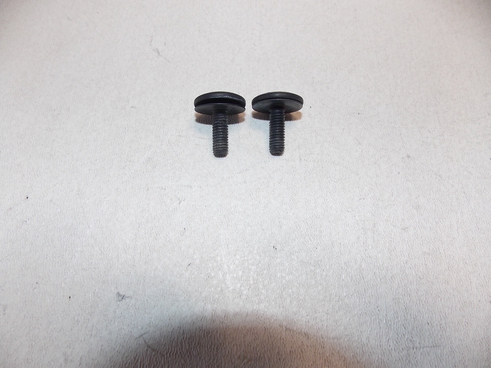 Bmw E90 E91 E92 Headlight Radiator Support Bolts 2 M6 06-13 325 328 330 ...