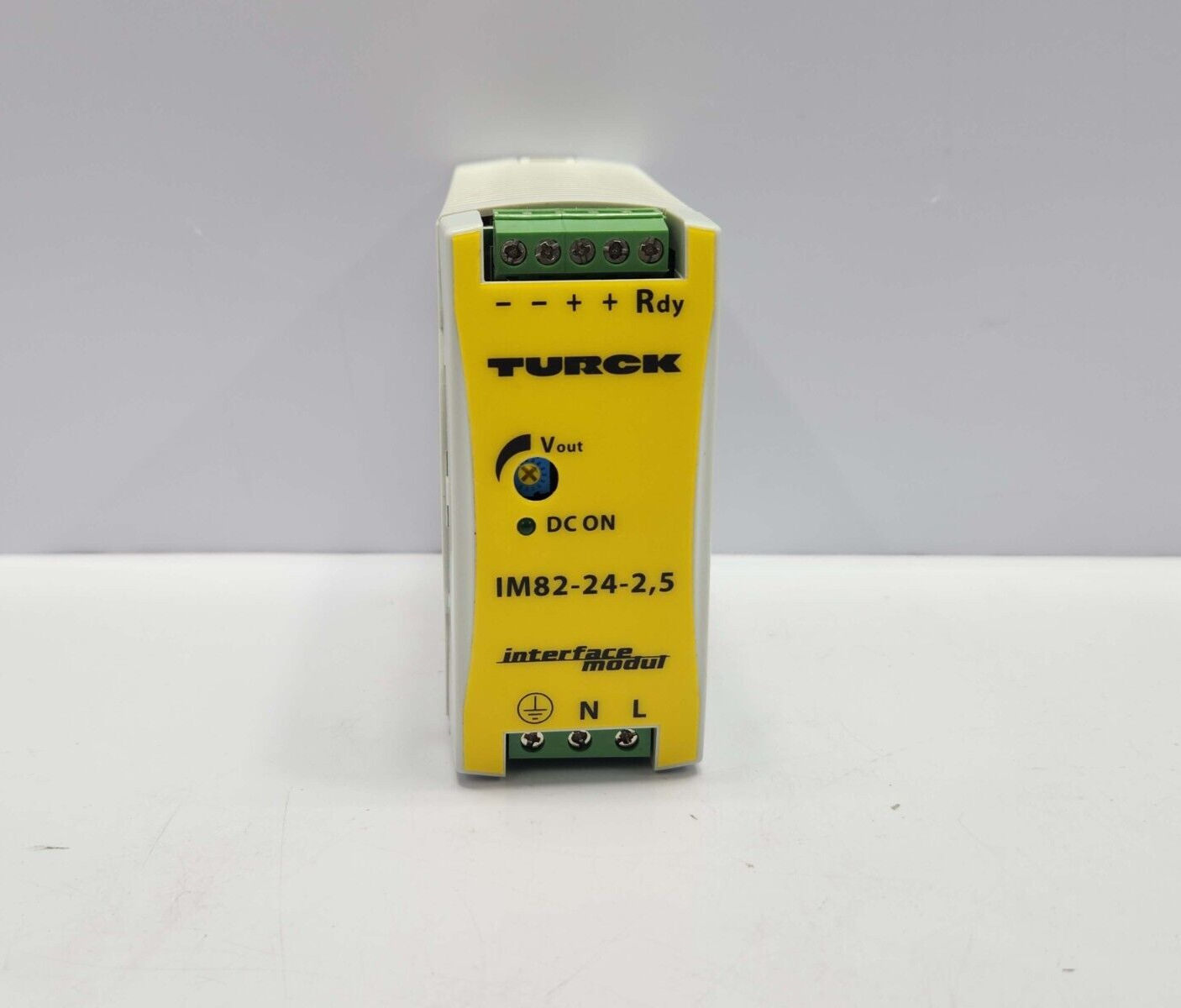 TURCK IM82-24-2.5 SWITCHING POWER SUPPLY INTERFACE MODULE IM82-24-2.5 ...