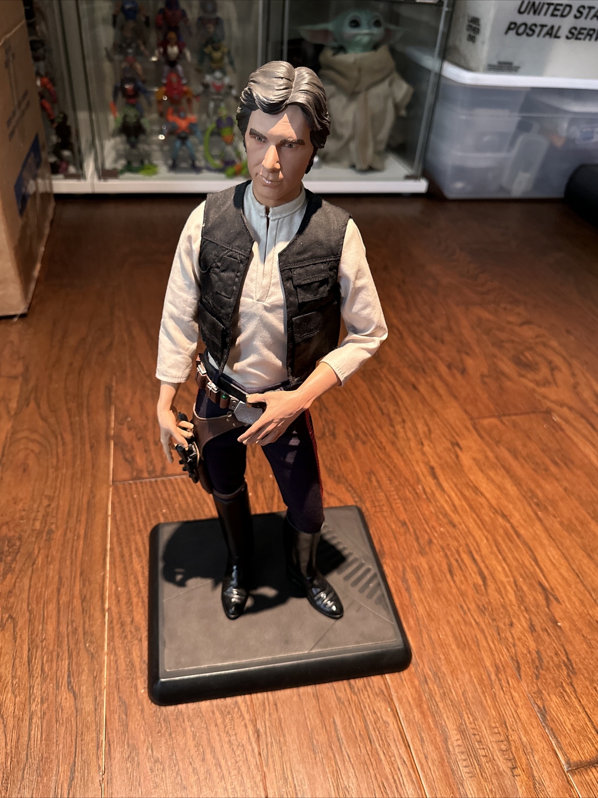 Sideshow Collectibles Star Wars PREMIUM FORMAT Han Solo Figure 1/4 ...