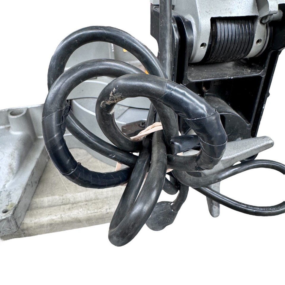 Dewalt DW706 Corded Compound-Miter Saw (WMP010907) | eBay