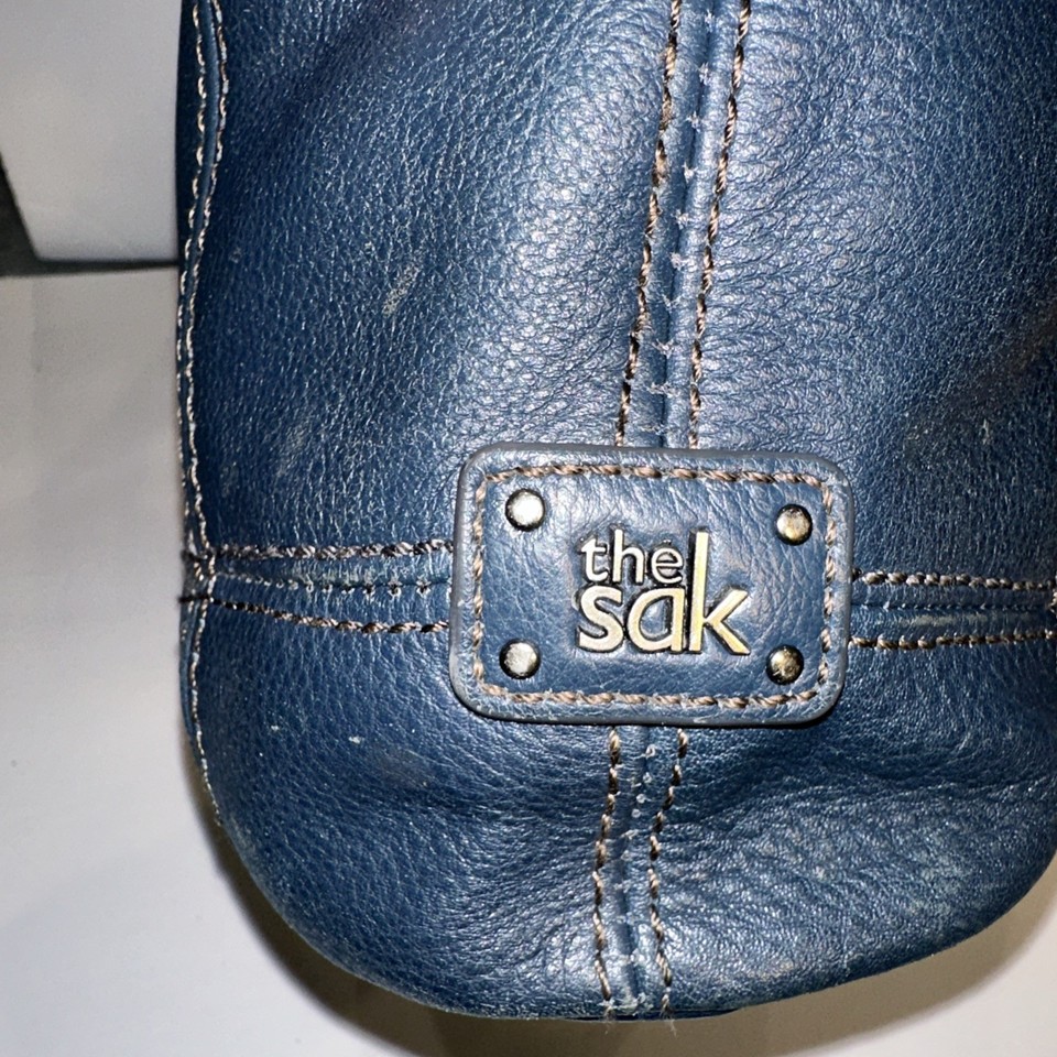 The Sak Sequoia Pebbled Leather Navy Blue Hobo Shoulder Bag Handbag ...