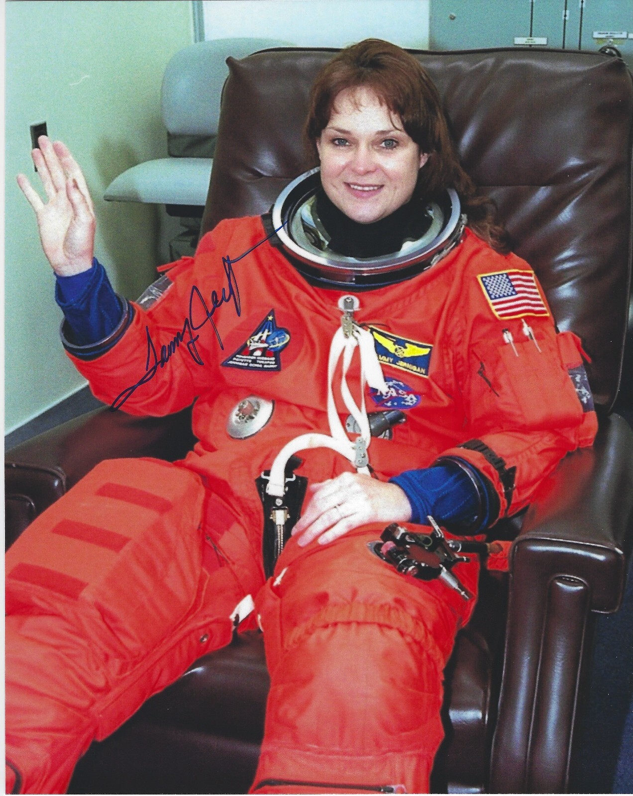 TAMARA Tammy JERNIGAN Astronaut NASA Signed 8 x 10 Photo Space Shuttle ...