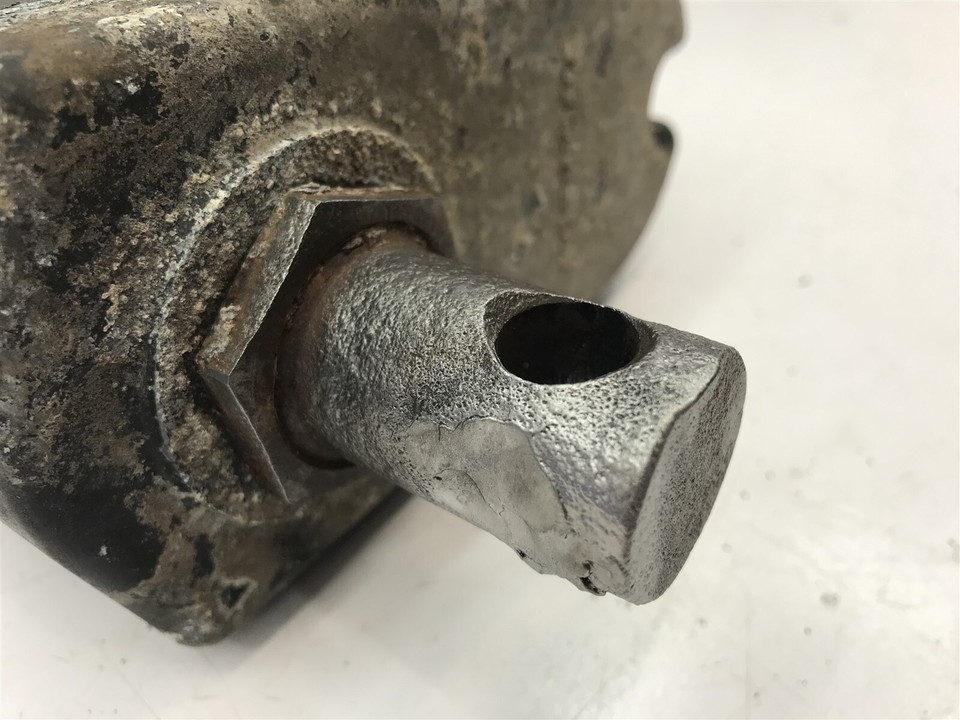 John Deere Gator 4X2 6X4 Cargo Box Power Lift Kit Dump BM20701 | eBay