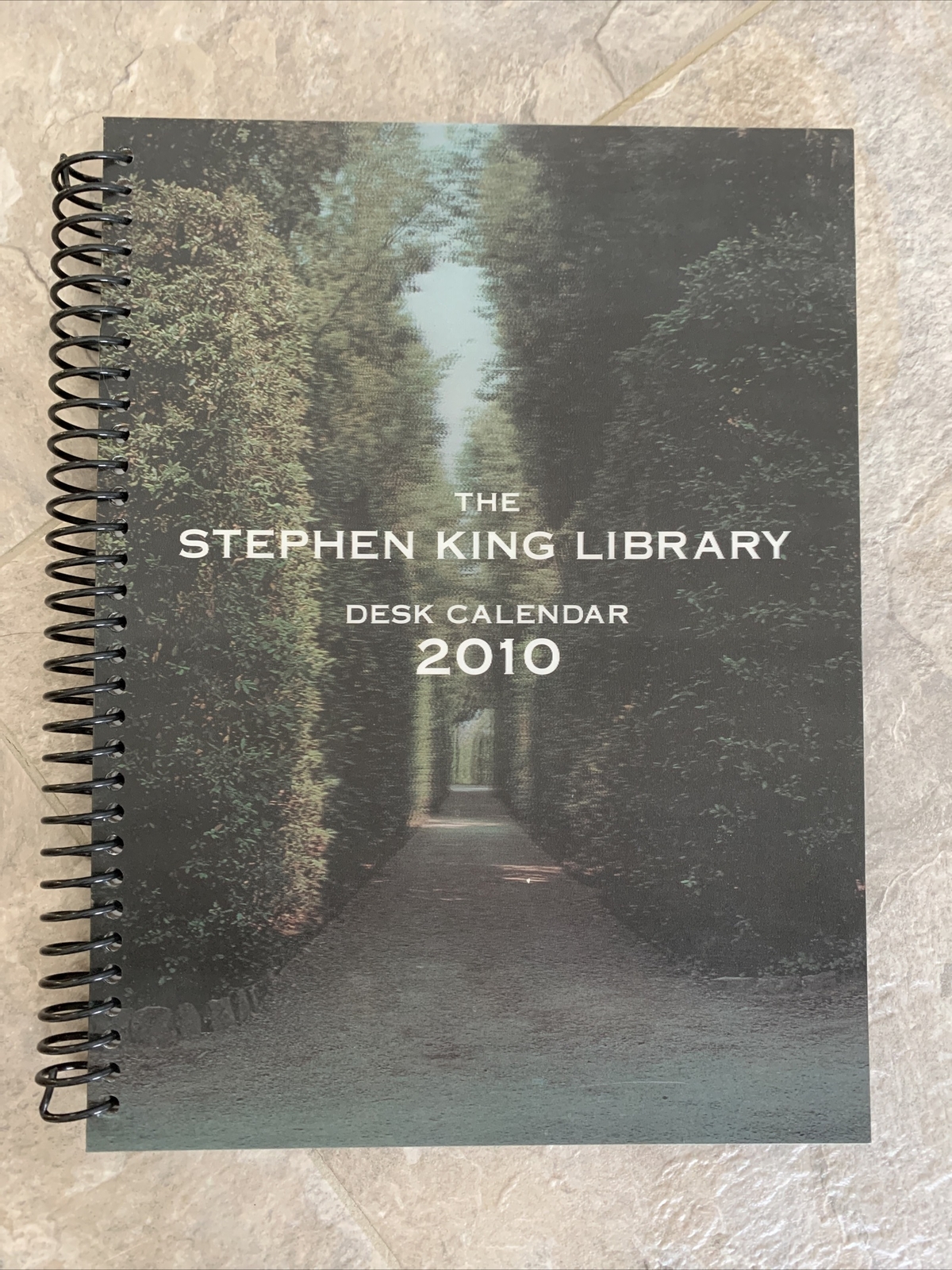 2010 Stephen king desk calendar | eBay