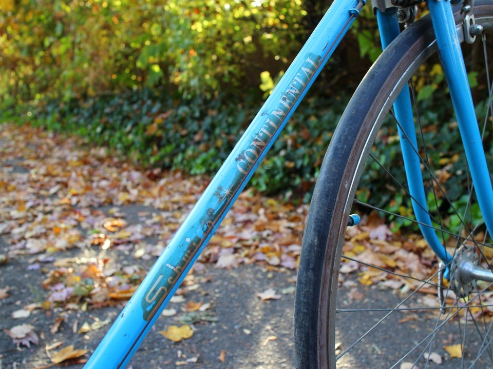 1974 Schwinn Continental Road Bike in Opaque Blue (Frame Size: 24"/61cm ...