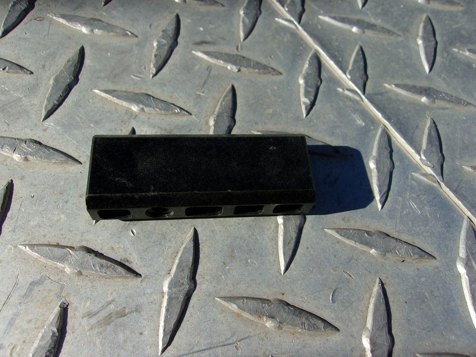 ONE..MILITARY SURPLUS AN/PAQ-4B ADAPTER BRACKET US ARMY | eBay